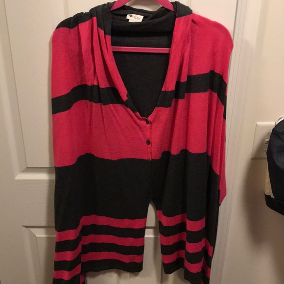 STYLUS | Tops | Cape | Poshmark